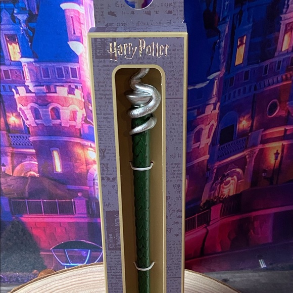Warner Bros. | Office | Harry Potter Slytherin House Pen | Poshmark